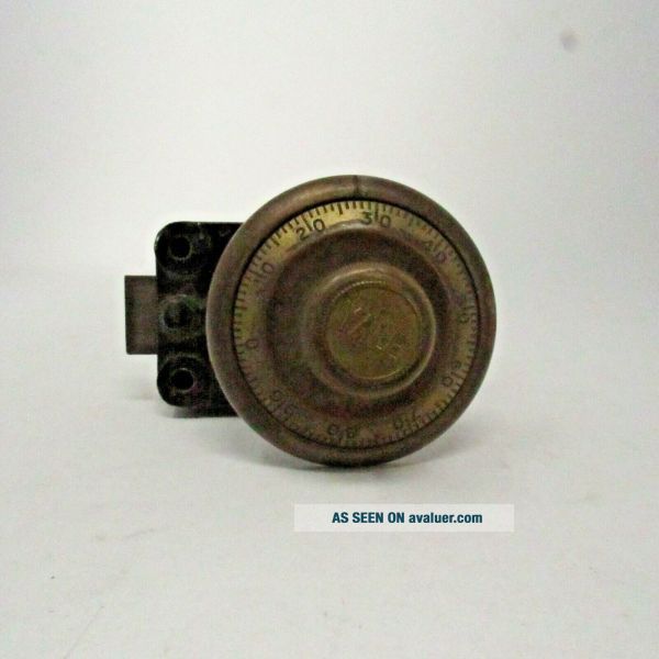 Vintage YALE Safe Lock And Dial Industrial/ Steampunk | #23548058