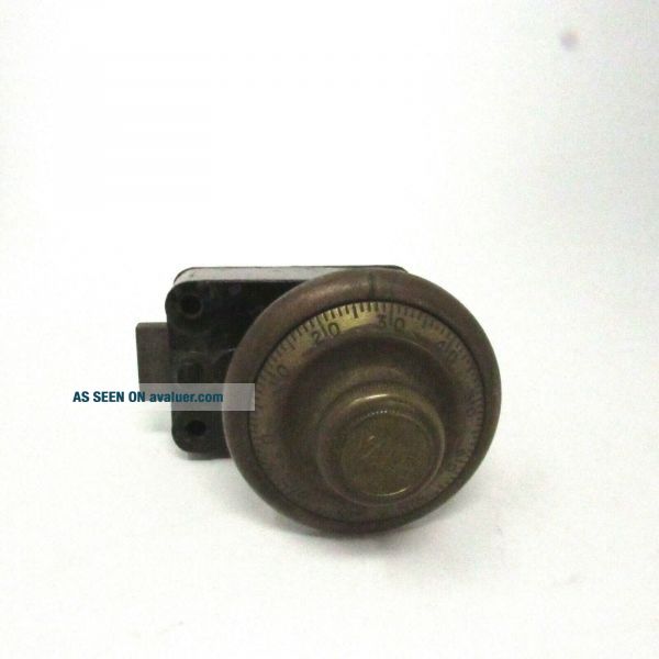 Vintage YALE Safe Lock And Dial Industrial/ Steampunk | #23548058