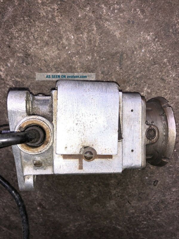 BTH Vintage Magneto, Twin Cylinder, BTH, Triumph Pre - Unit Twin. BSA ...