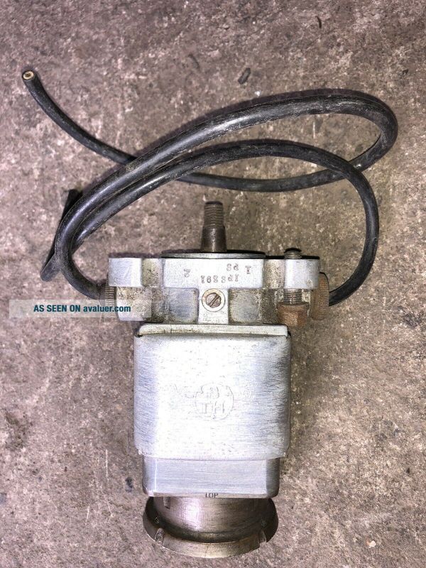 BTH Vintage Magneto, Twin Cylinder, BTH, Triumph Pre - Unit Twin. BSA ...