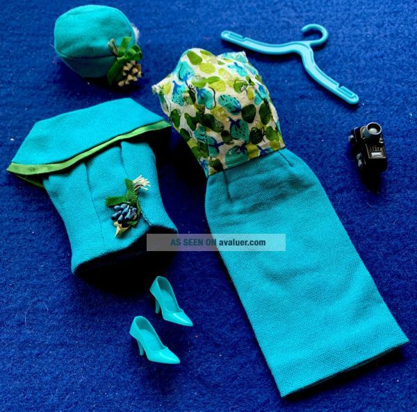 Vintage Barbie 1965 Fashion Editor & Complete. | #23681106