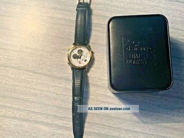 Vintage 90s 37mm Seiko Mickey Mouse Quartz Chronograph Alarm Watch 7T32 ...