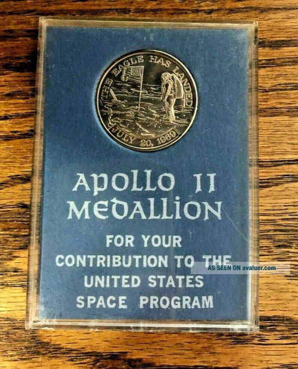 NASA Apollo 11 Medallion For Employee Contribution - - Flown Metal ...