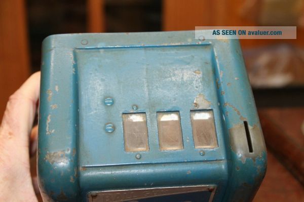 VINTAGE IMP VENDOR PENNY CIGARETTE BALL GUM VENDING MACHINE WITH KEY ...