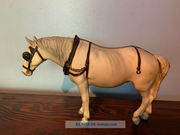Breyer Traditional Old Timer Matte Alabaster Vintage Model | #23905821