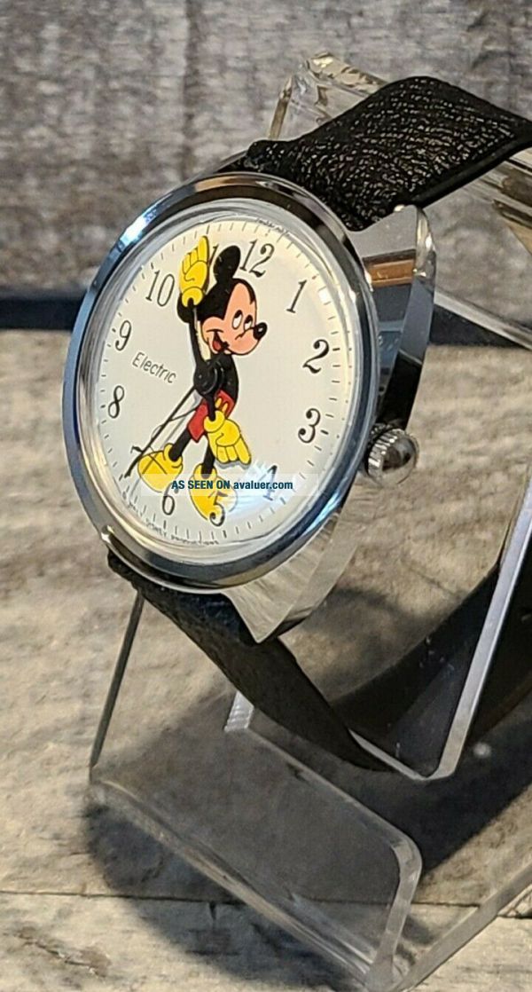 MICKEY MOUSE 1971 ELECTRIC WRIST WATCH BY TIMEX OLD STOCK ALL | #24082185