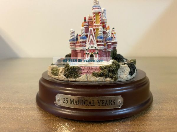 Rare Castle Figure Walt Disney World 25 Magical YEARS 1971 - 1996 ...