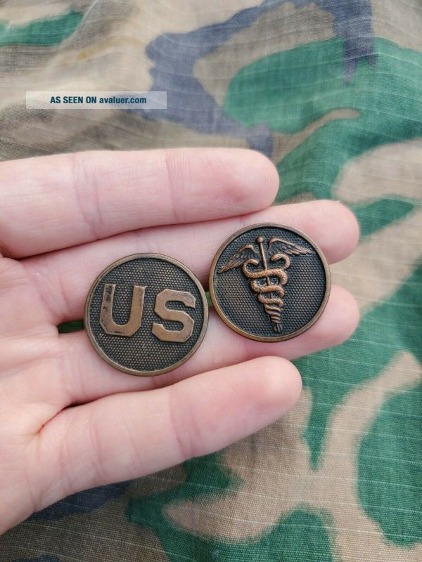 WWI US Army Medic Hospital Corps Collar Disc Insignia Pin Set | #25071941