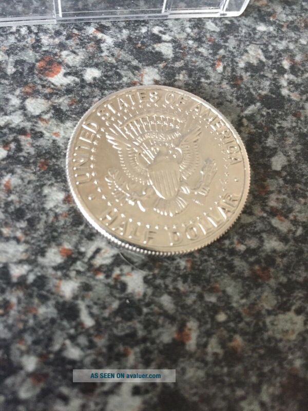 (N) Closeup Coin Magic Trick Expanded Half Dollar By Royal Magic ...