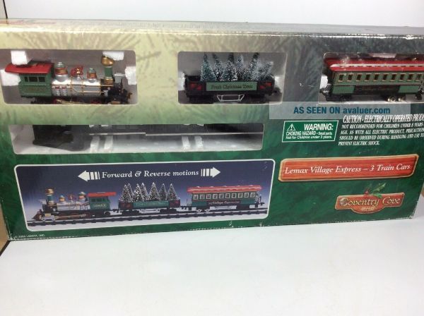 Lemax Village Express Christmas Village Train Set With AC/DC Power ...