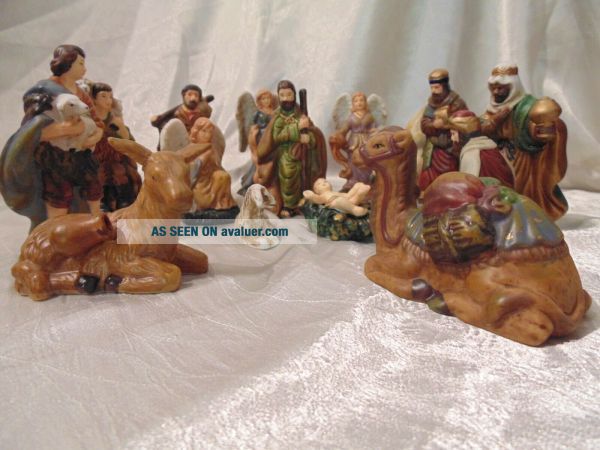 15 Piece Nativity Set Ceramic Vibrant Christmas Baby Jesus Mary Joseph ...