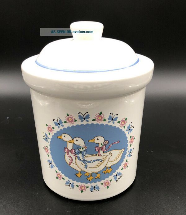 Vintage Treasure Craft Stoneware Ribbon Geese Cookie Jar Canister 7 ...