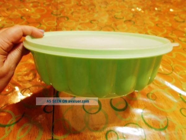 Vintage Tupperware 3 Piece Jell - O Gelatin Ring Mold 6 Cup Green ...