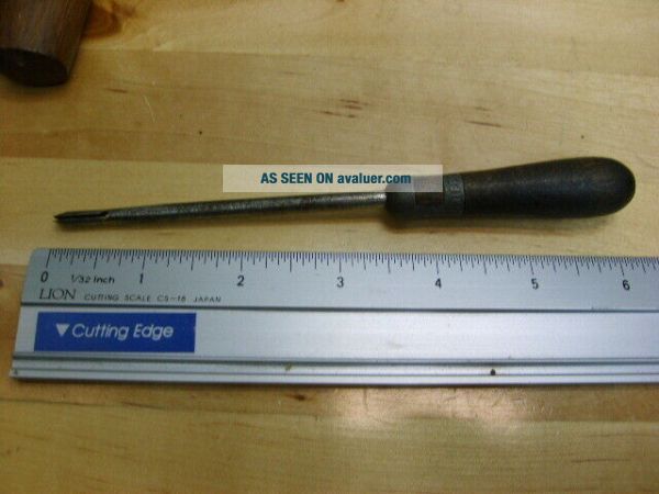 Vintage Antique Gripper Flat Head Screwdriver Uniqui Tip Rare Find Wood ...