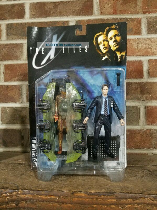 1998 The X Files Fight The Future Agent Fox Mulder With Human Host ...