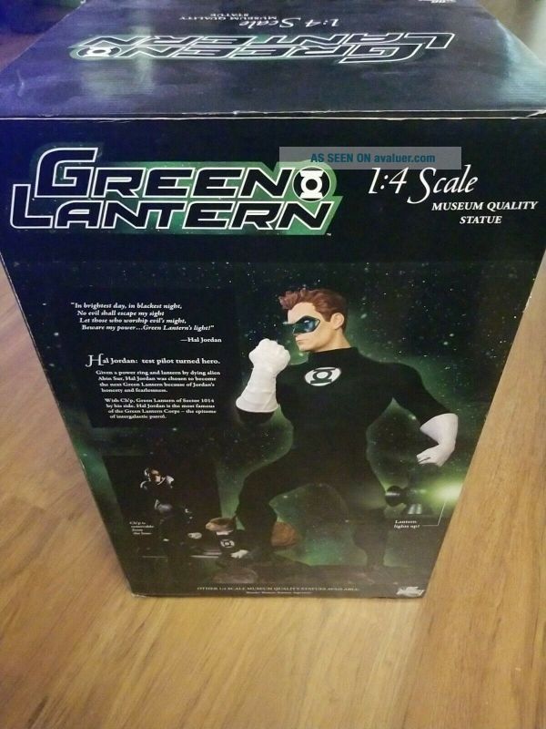DC Direct 18 " Green Lantern 1:4 Scale Museum Quality Statue Hall ...