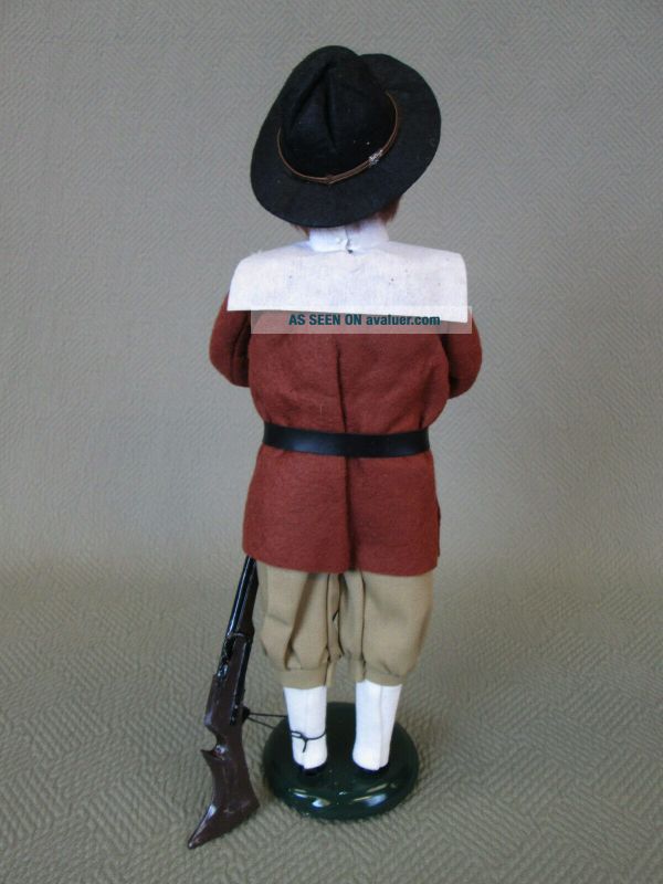 Byers Choice The Carolers Colonial Pilgrim With Rifle 13 1/4 " Tall ...
