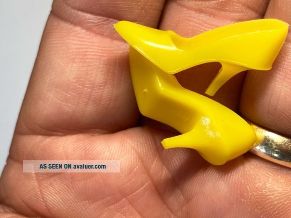 RARE Vintage Barbie YELLOW Japan Closed Toe Heels JC Penney Exclusive ...