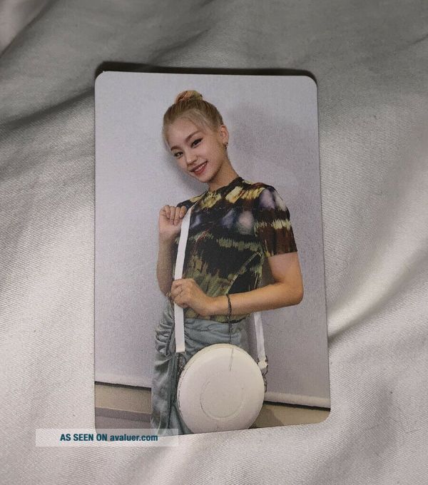 ITZY Yeji Official Light Ring Case Photocard Pop Up Store | #36900812