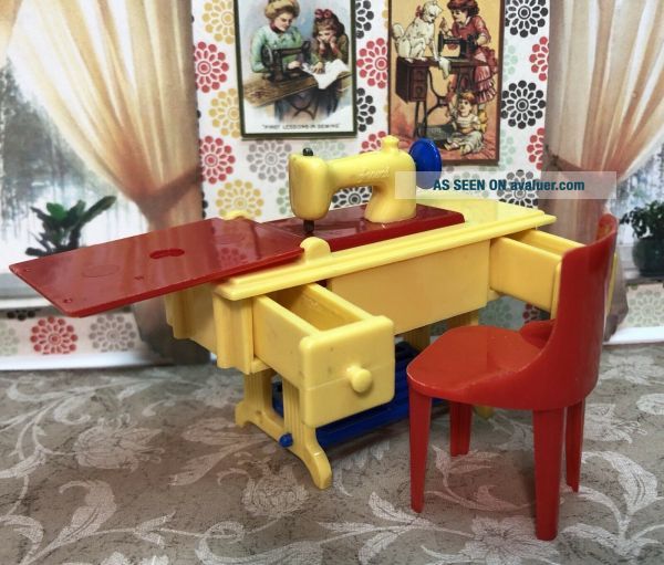 Renwal YELLOW TREADLE SEWING MACHINE Vintage Dollhouse Furniture Ideal ...