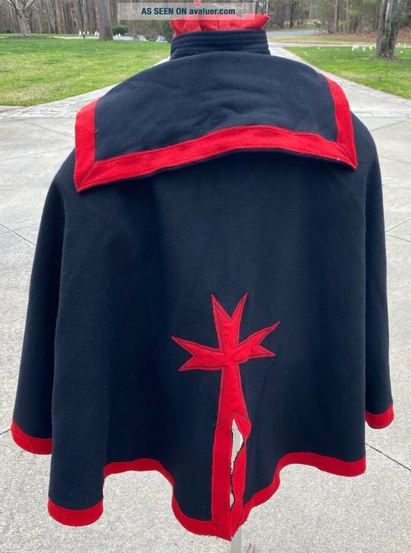 THE THREE MUSKETEERS CARDINAL ' S GUARD COSTUME/MOVIE PROP - NAMED And ...