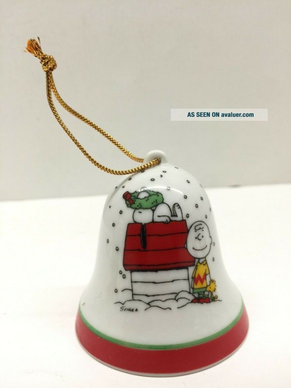 Peanuts Vintage 1977 Snoopy & Charlie Brown Holiday Christmas Bell ...