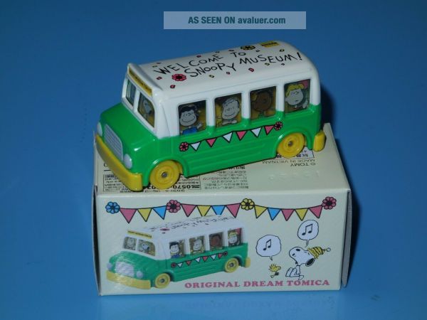 Peanuts SNOOPY MUSEUM Tokyo 1st Anniversary TOMICA BUS WELCOME TO ...